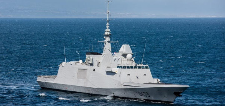 Mémento Paris Plusieurs Unités De La Marine Ont Reçu Le « Hookem